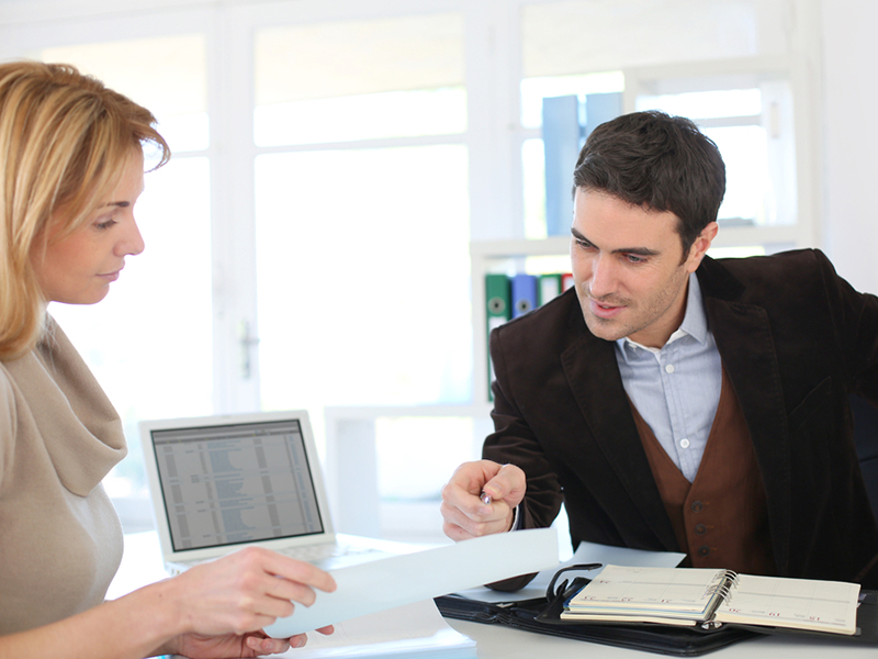 Le métier de chargé de clientèle banque – La case à Palabres